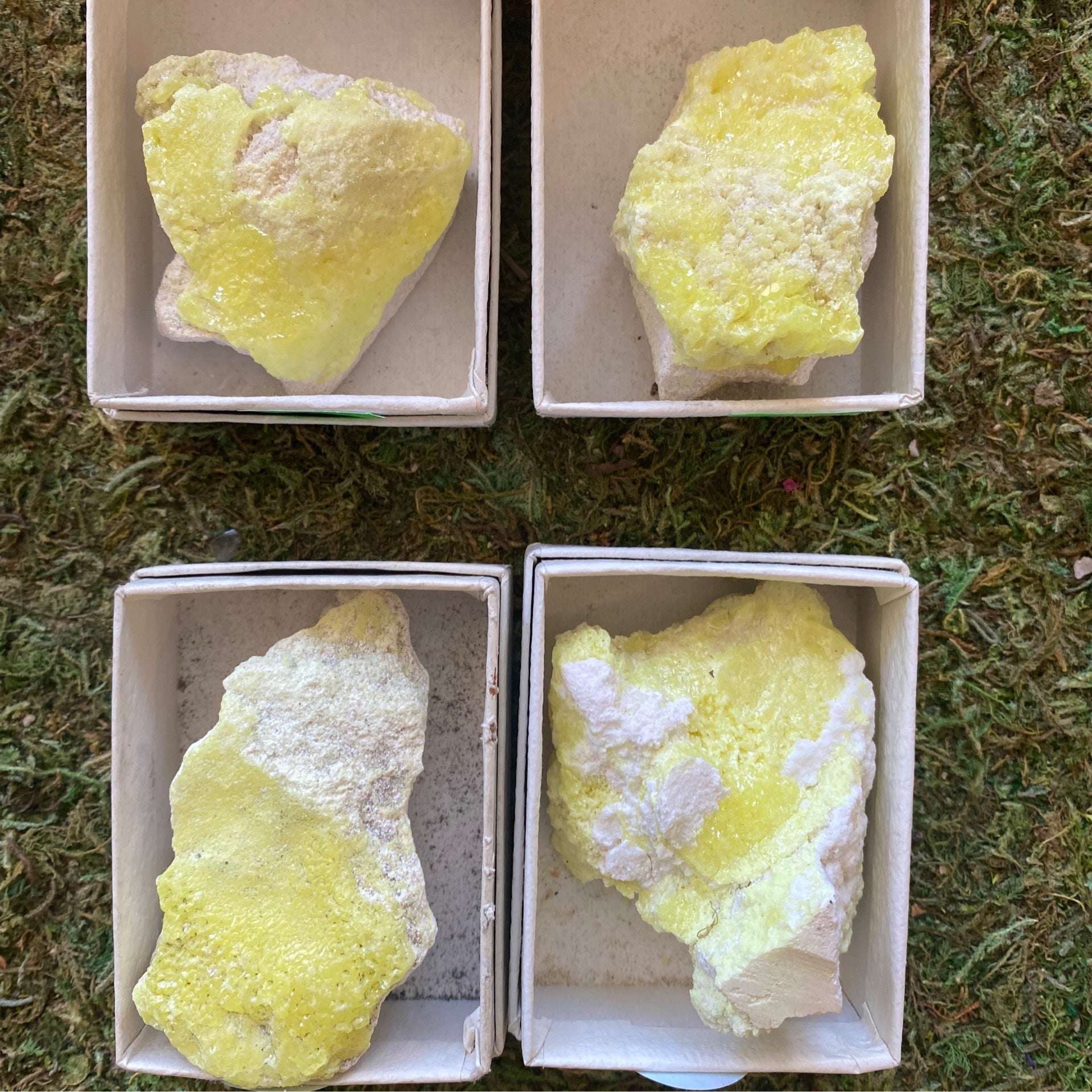 Sulfur raw | Cosmic Wander